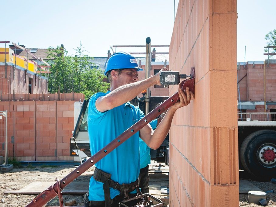 Prefabrication and Robotics